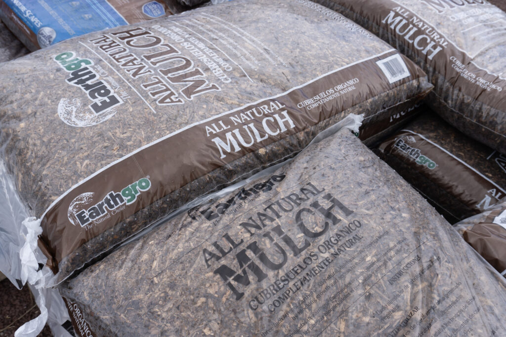 All Natural Hardwood Mulch, 2 cu. ft. - Zadlock Garden & Landscape Supply